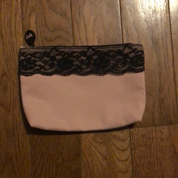 ipsy | Bags | Ipsy Bag | Poshmark